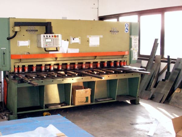 Taglio laser Bologna Sassuolo – Acciaio alluminio ferro metalli lamiere ...